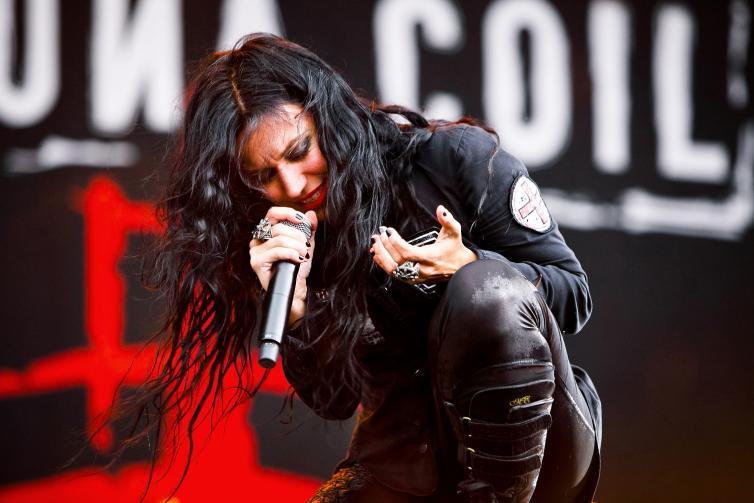 Lacuna Coil in concerto - Foto 1 di 16
