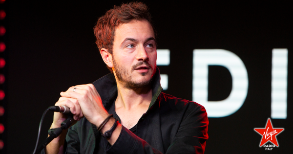 Editors: guarda la performance acustica integrale sul palco di Virgin ...